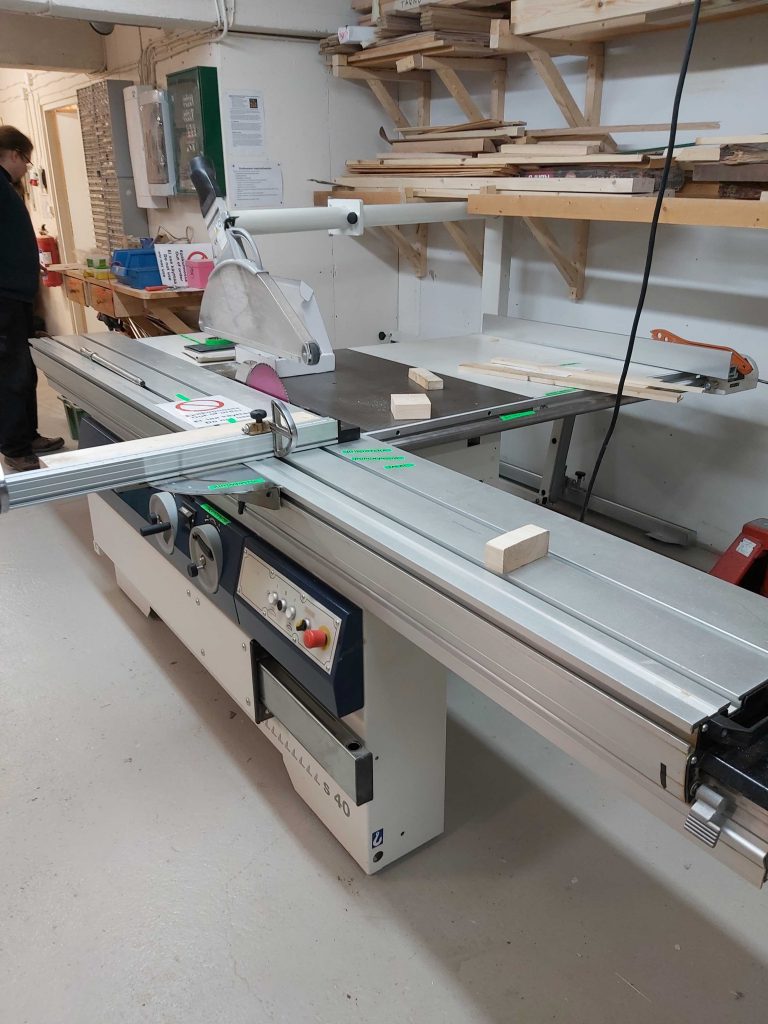 Spring meeting and a new table saw – Helsinki Hacklab